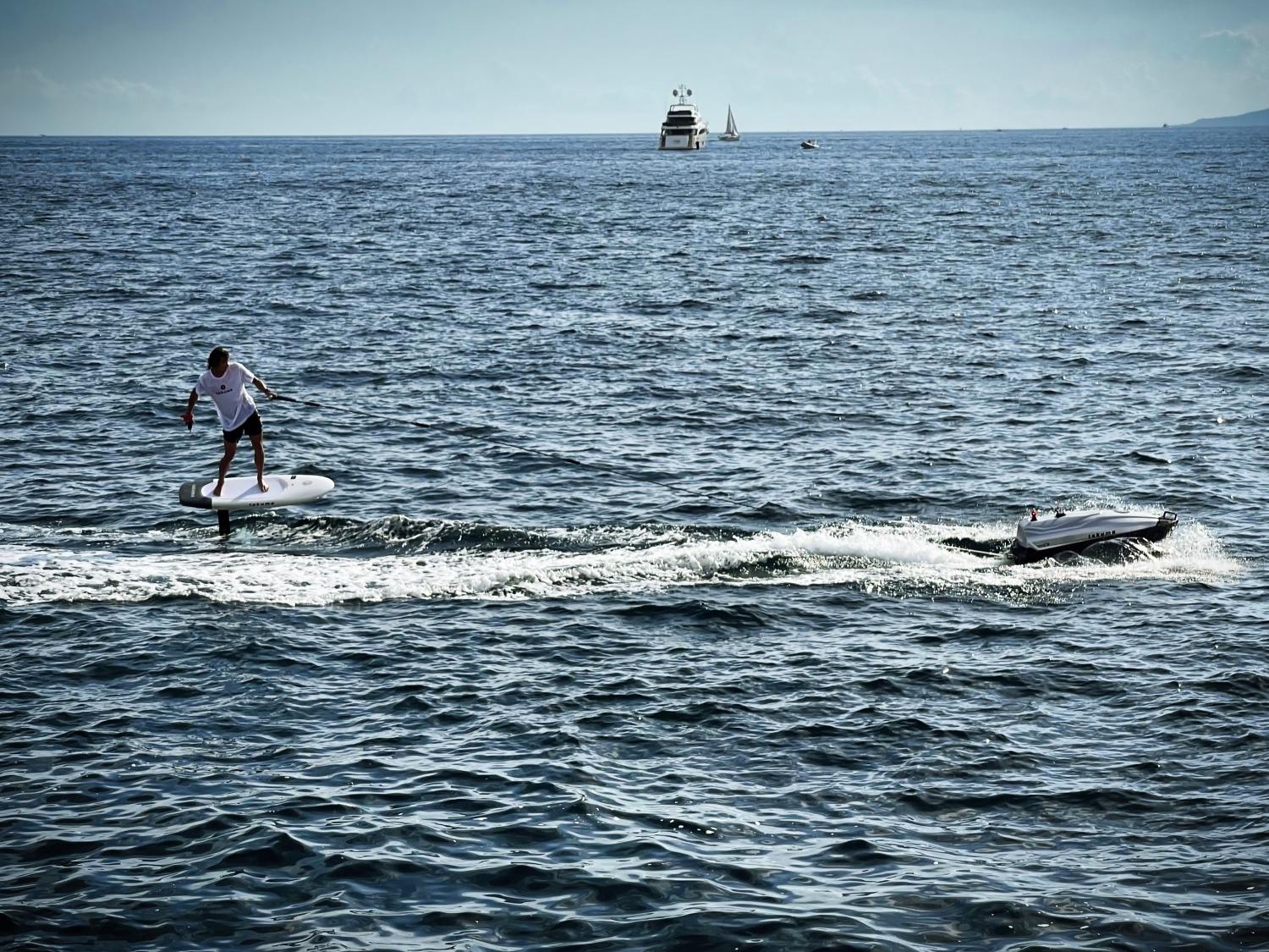 The 15 best eFoil tricks - E-Surfer Blog & Shop