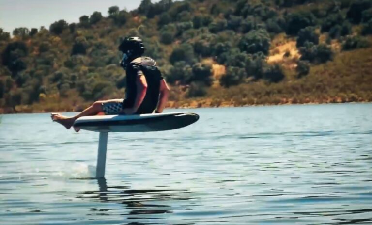 The 15 best eFoil tricks - E-Surfer Blog & Shop