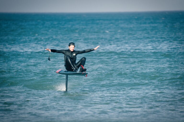 eFoil in waves - Jet vs. folding prop vs. True Glide